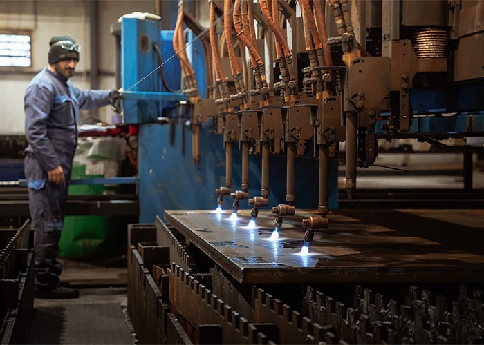 Staal op maat: de kunst van precisie bij Merwestaal | Merwestaal